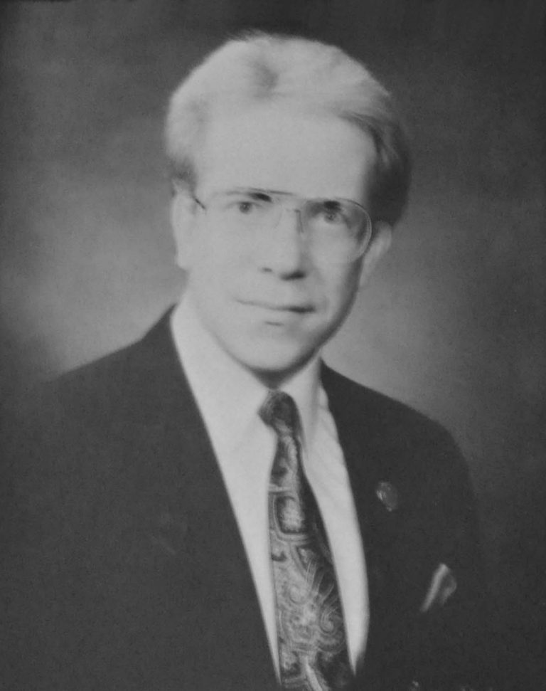 Distinguished Alumni – Northeast High School